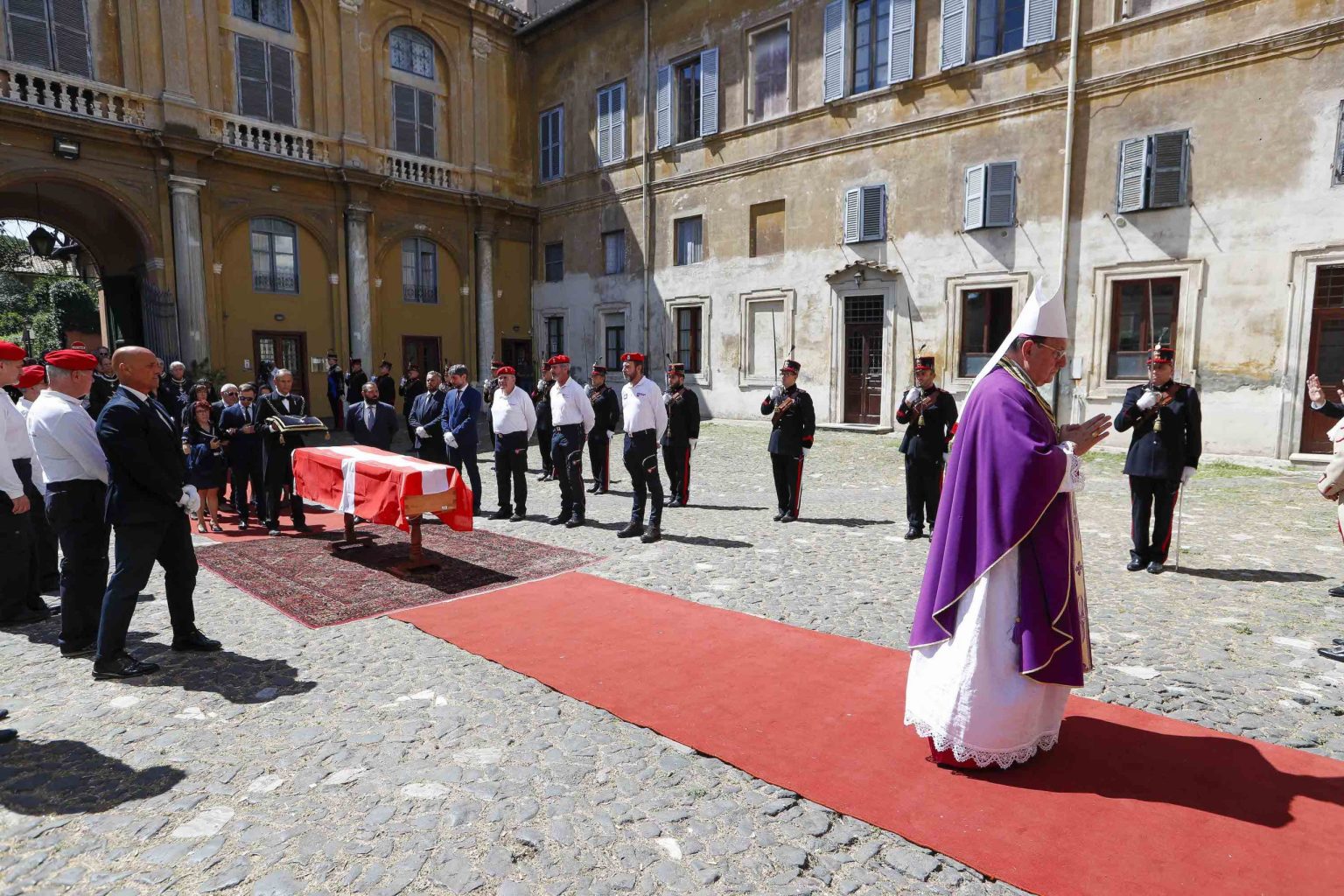 The solemn funeral of Fra' Marco Luzzago - Order of Malta